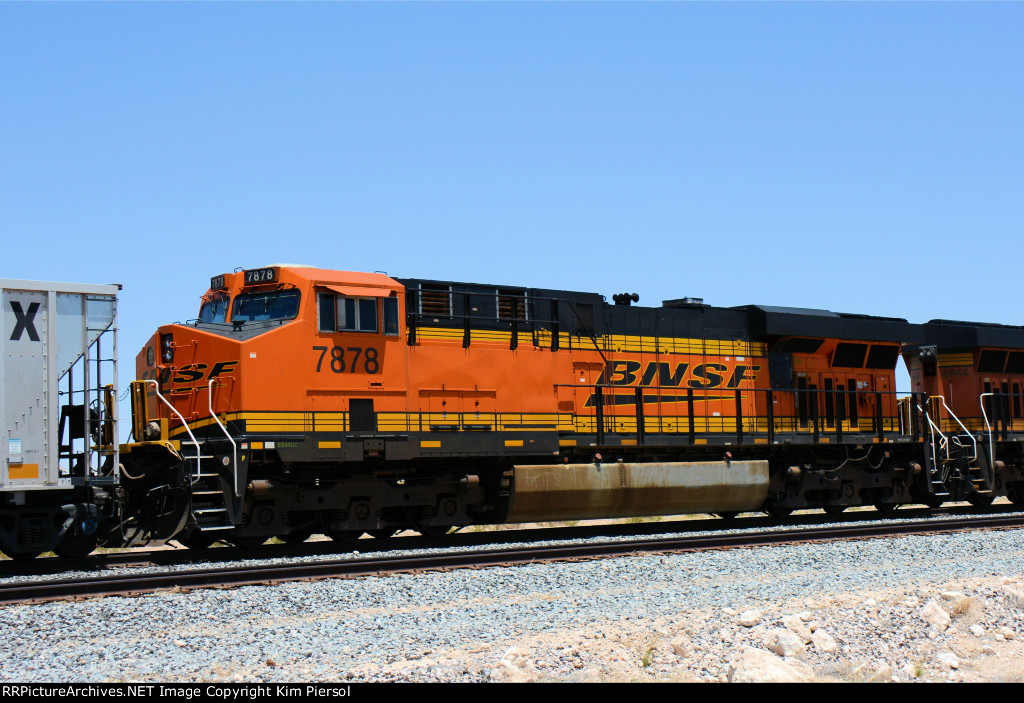 BNSF 7878